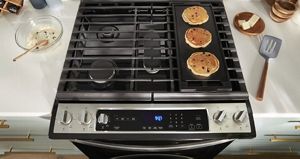Cooktop Vs. Range: A Comparison Guide | Whirlpool